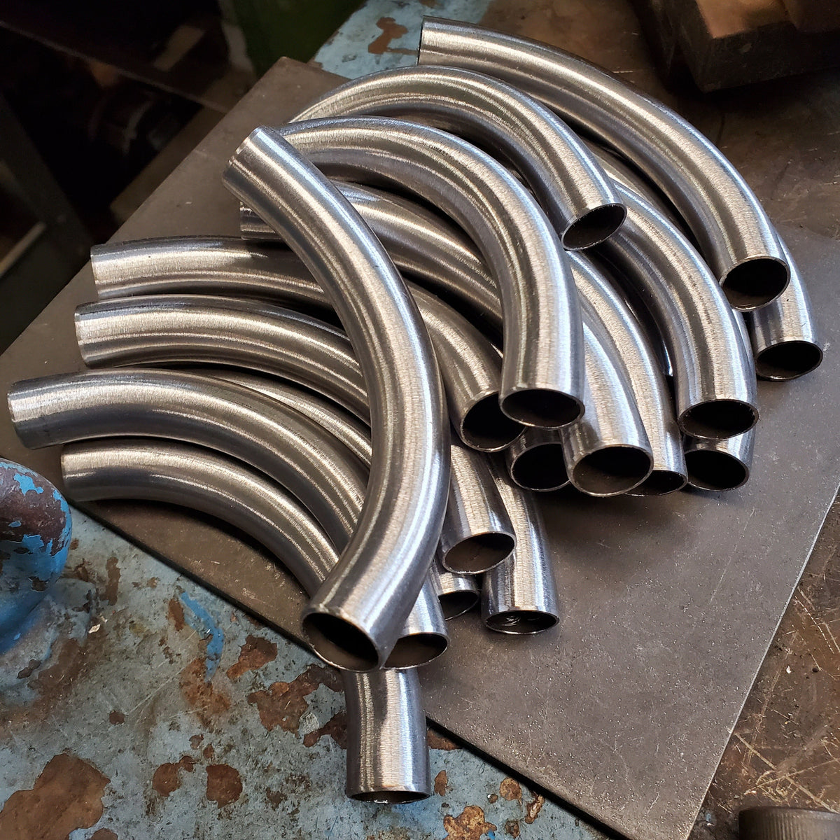 Prefab Curved Tubular Bridge, Oversize – Metal-Guru.com