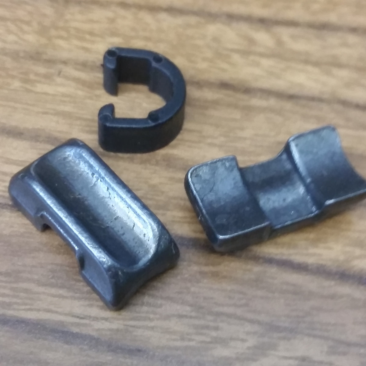 Steel Single Full Housing Cable Guide, Forged – Metal-Guru.com