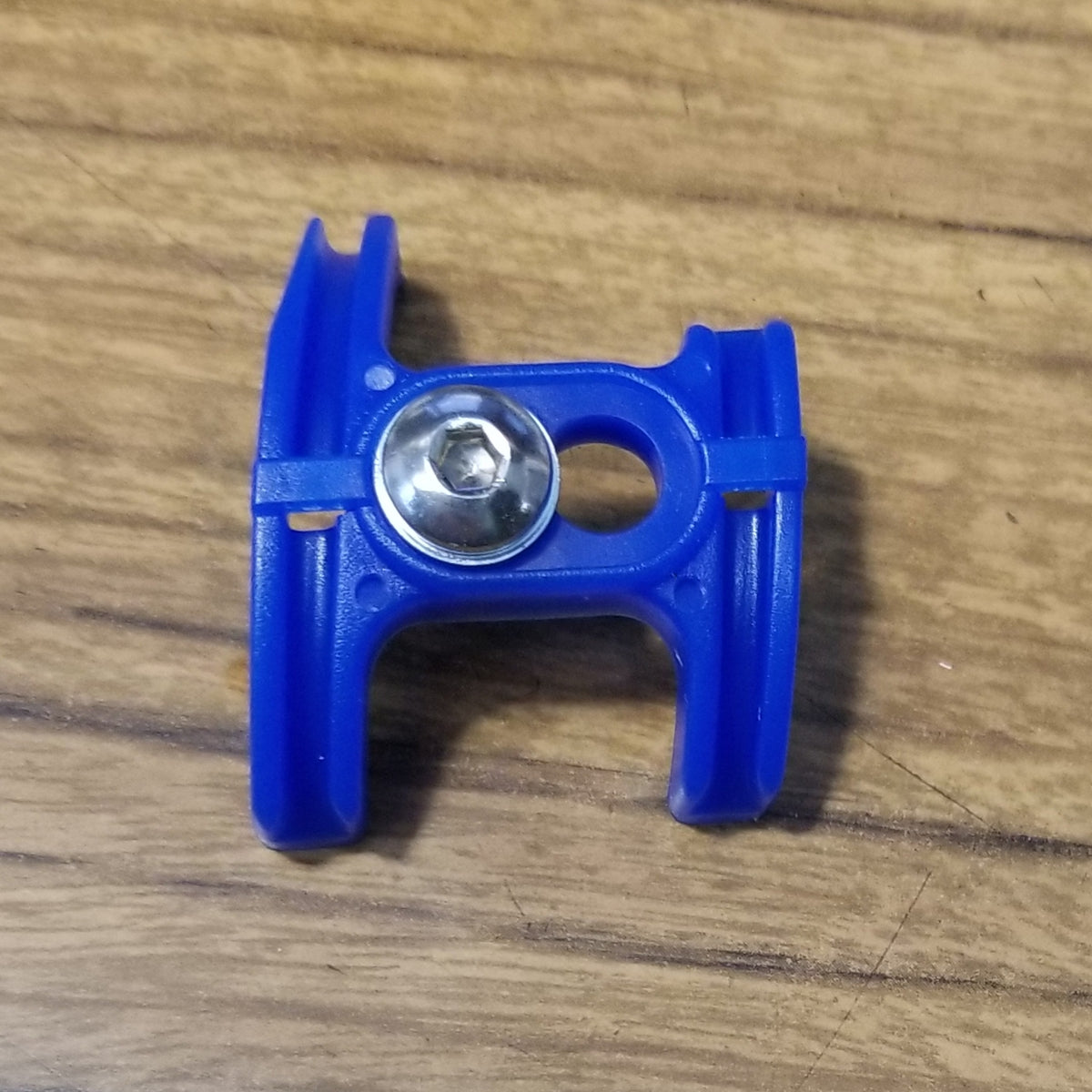 Shimano Under Bottom Bracket Cable Guide Set With Bolt – Metal-Guru.com